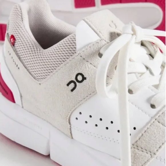 On Running | Shoes | On Cloud The Roger Clubhouse Sneaker In Sandcerise ...